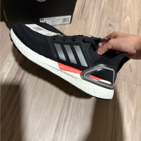 adidas | Shoes | Adidas Womens Black And White Ultraboost 2 | Poshmark